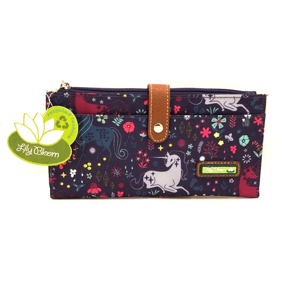 Lily Bloom | Bags | Lily Bloom Uni Corny Liza Travel Wallet | Poshmark